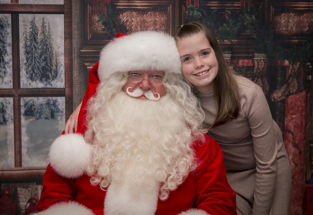 Looking for Top 10 Beautiful Santa of 2022 - ZM hair